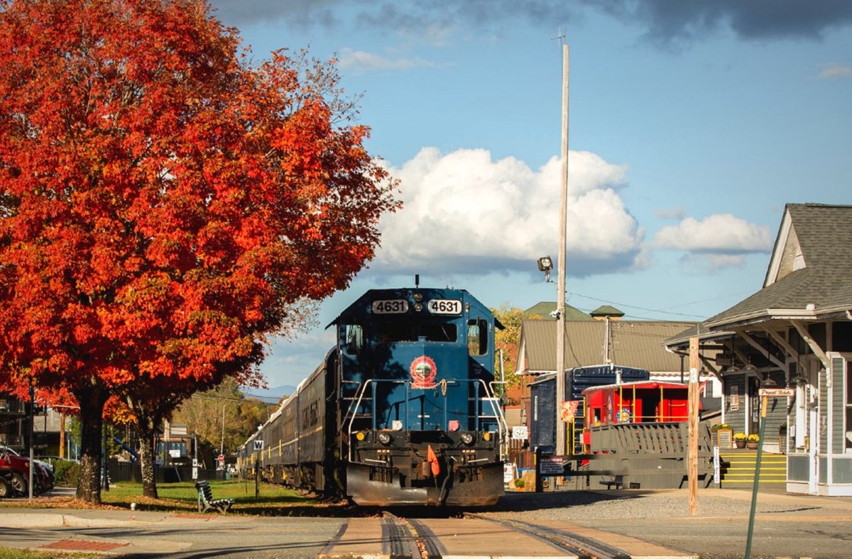 10 scenic train rides that are perfect for US leaf peeping - The Points Guy