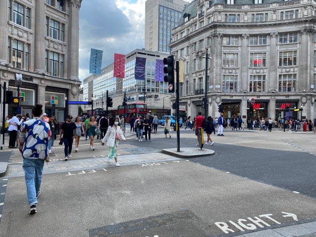 Here's what London is like right now - The Points Guy