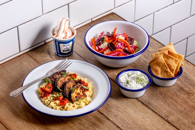 Delta’s enhancing its hot meals on select US flights - The Points Guy