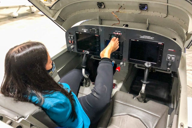 Armless pilot talks about inclusive globe trotting and her points and ...