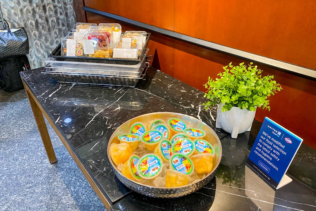 Here's why United Clubs are actually better than before the pandemic ...