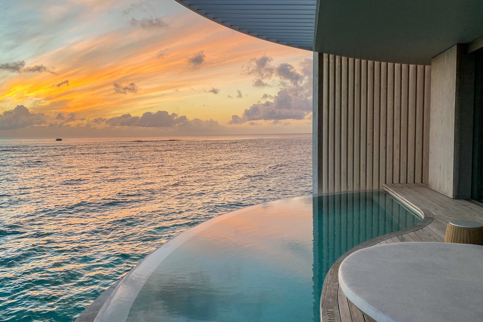 All the fun without the crowds: 9 hotels with private plunge pools ...