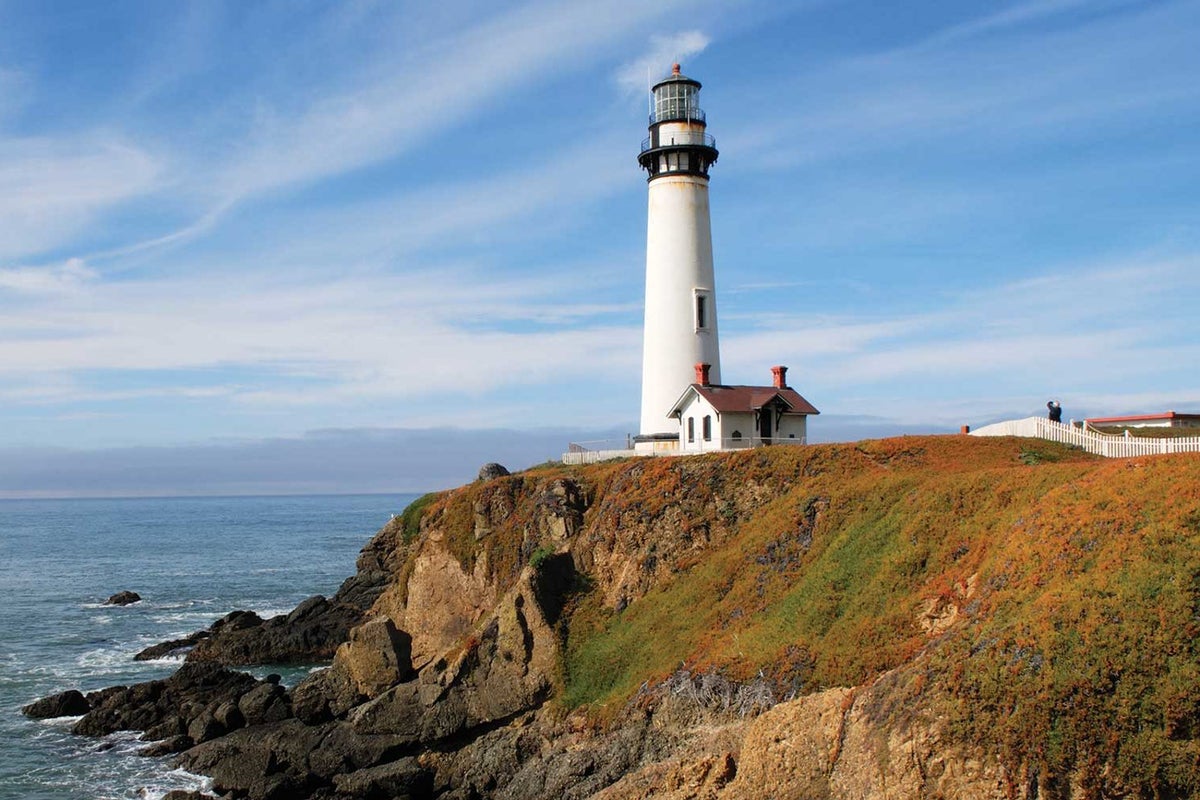 6 incredible lighthouses you can actually stay in - The Points Guy