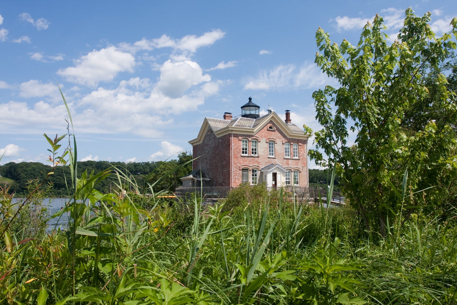 6 incredible lighthouses you can actually stay in - The Points Guy
