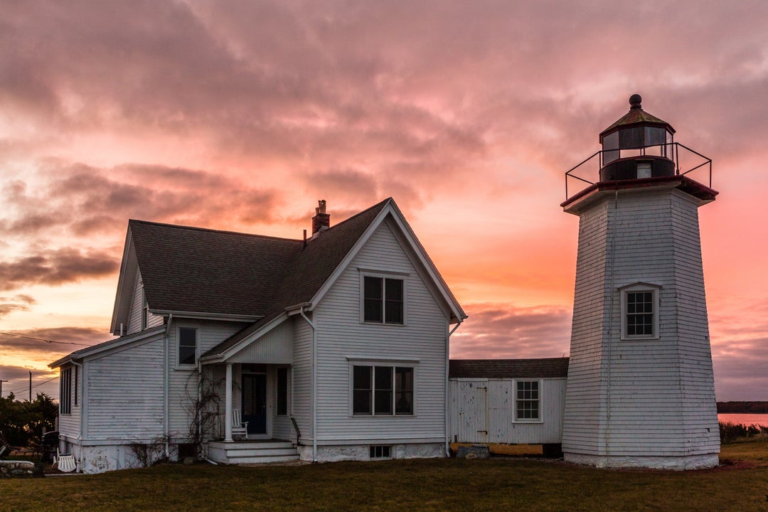 6 incredible lighthouses you can actually stay in - The Points Guy