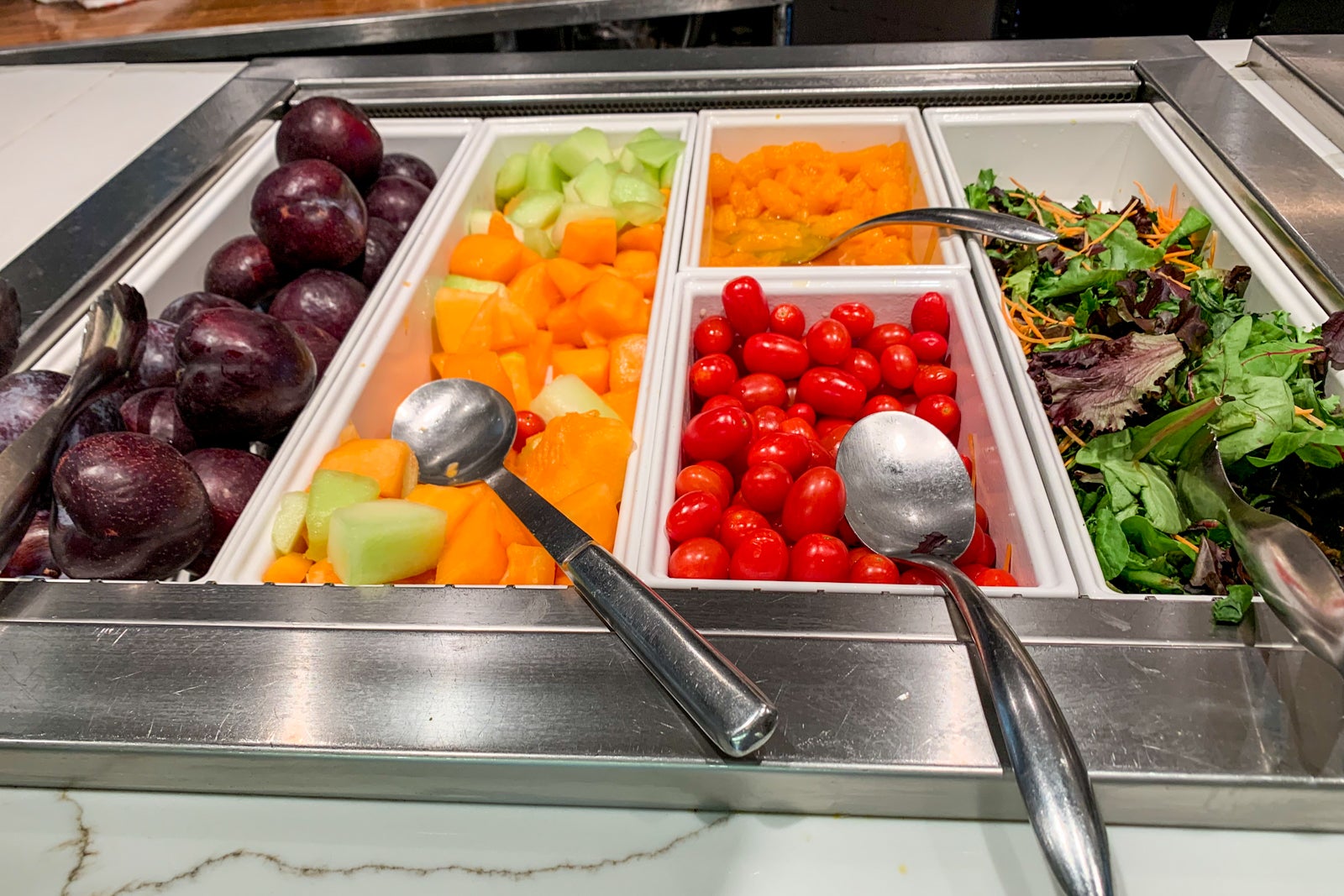 Lounge lottery: How US lounge food offerings stack up right now - The ...