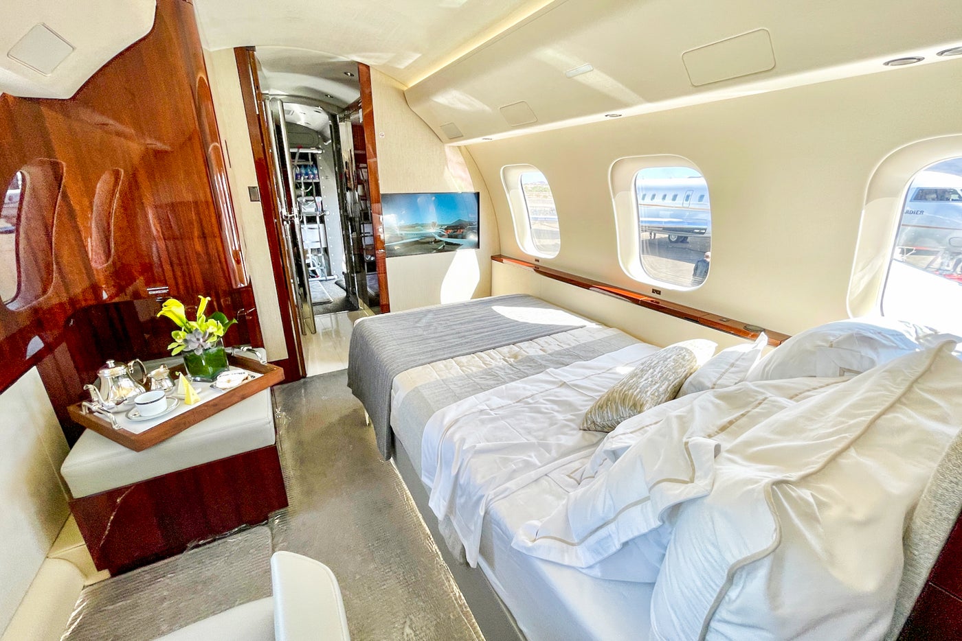 Cabin tour: Bombardier Global 7500 - The Points Guy