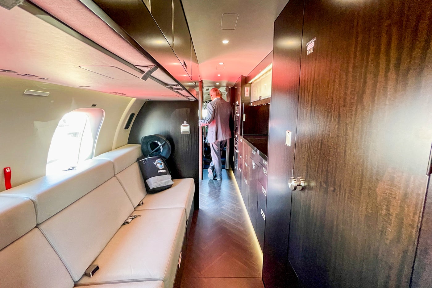 Cabin tour: Bombardier Global 7500 - The Points Guy