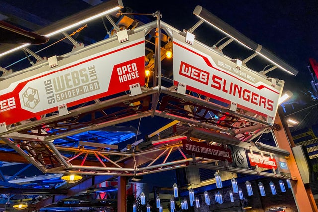 How to avoid the lines during your family's Disneyland vacation - The ...