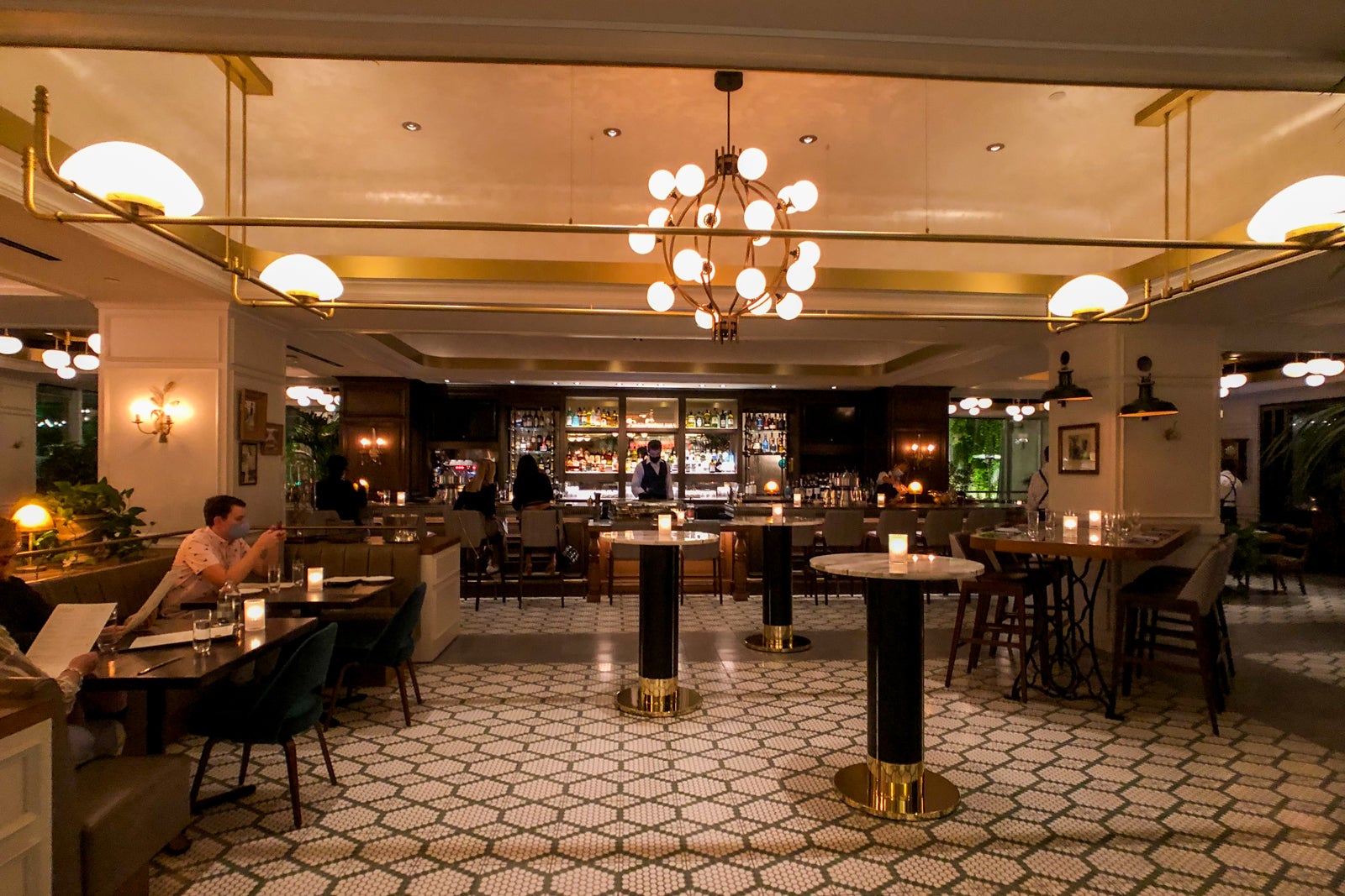 A beloved LA icon is brought back to life: Reviewing the new Fairmont ...