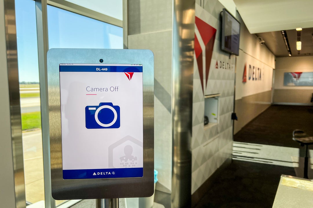 Delta Air Lines hopes to speed passengers through airports with ...