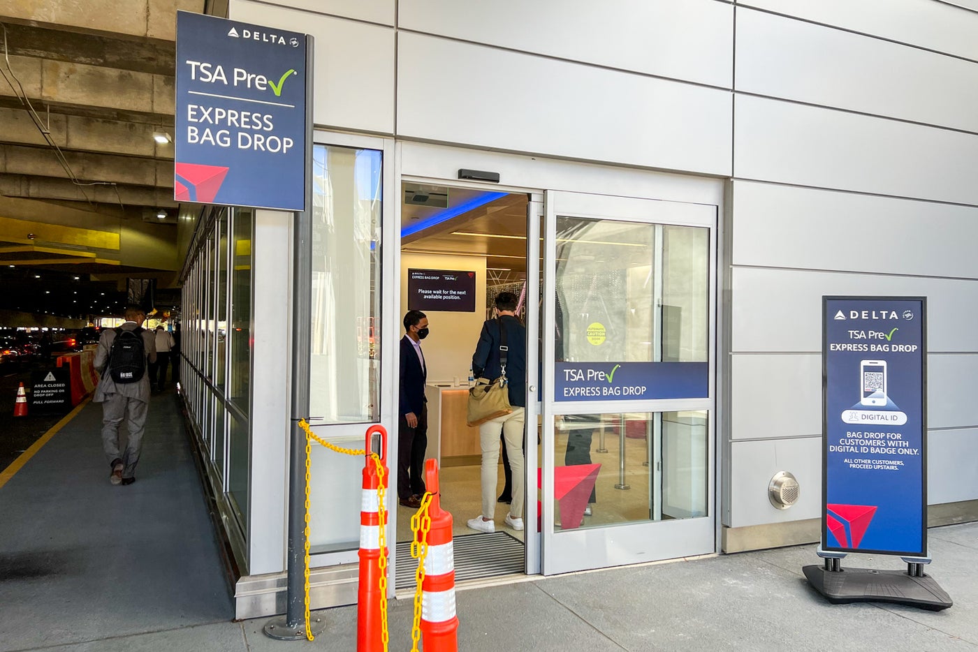 Checking a bag with United? Use the new 'bag drop shortcut' to save time