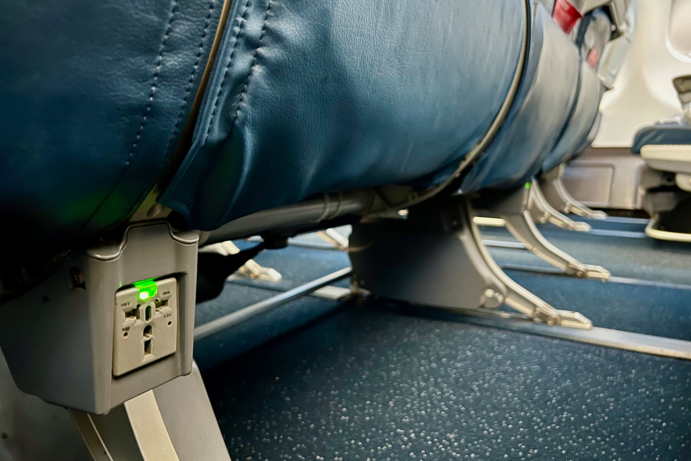 Inside Delta’s retrofitted Airbus A330 with fancy cabin upgrades