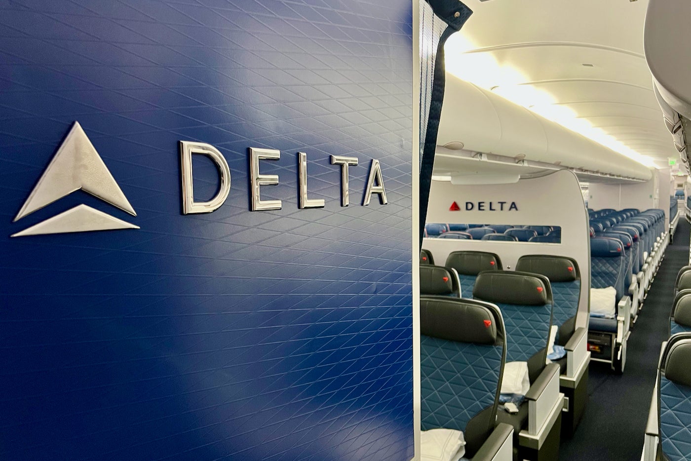 Inside Delta’s retrofitted Airbus A330 with fancy cabin upgrades