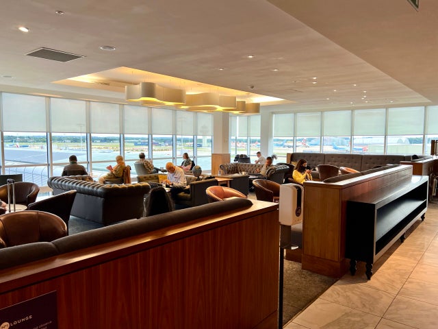 Review: JetBlue Mint Studio business class from London Gatwick - The ...