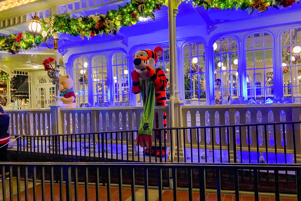 Guide to visiting Disney World at Christmas - The Points Guy