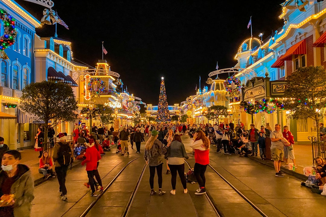 Guide to visiting Disney World at Christmas - The Points Guy