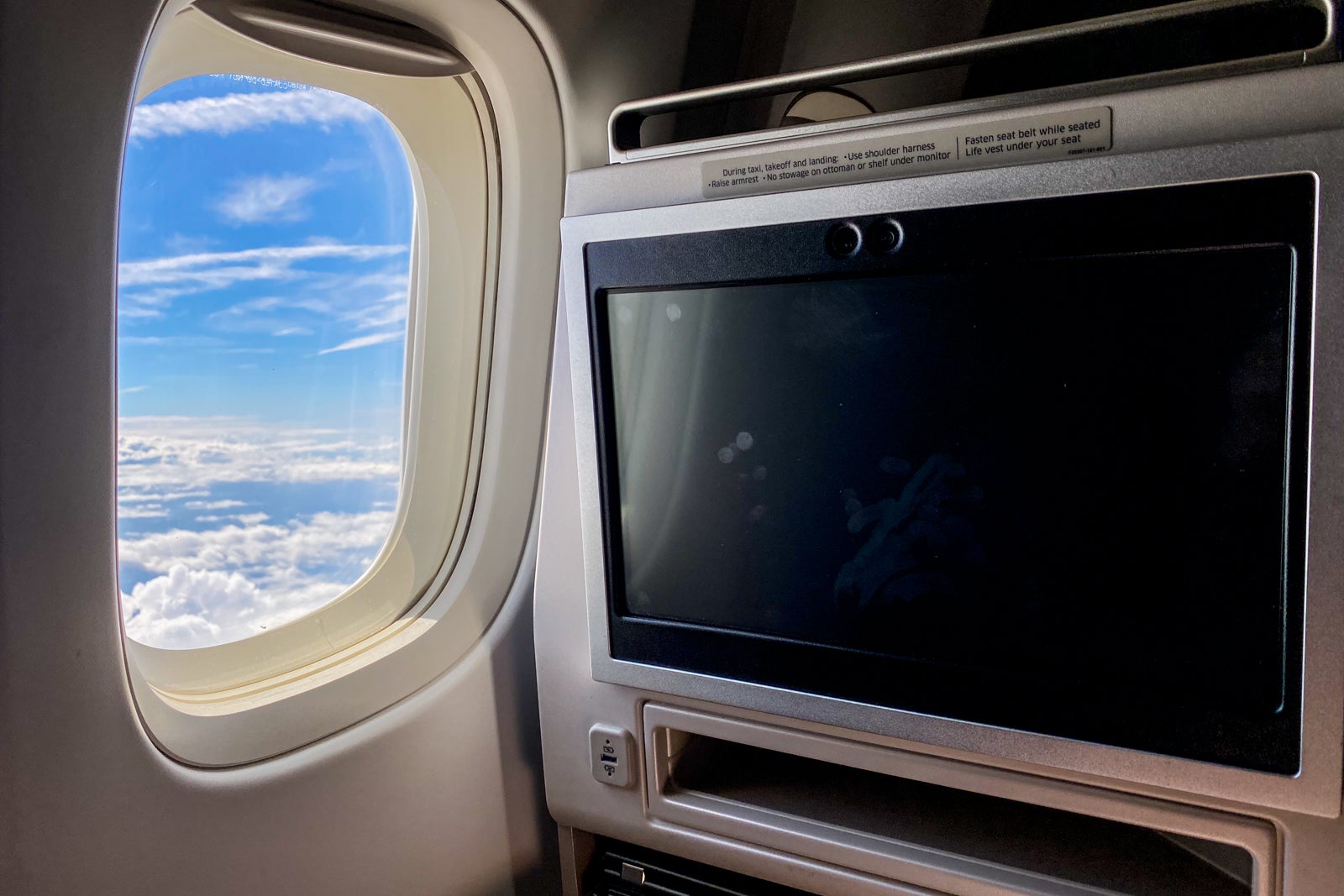 6 tips for closing the gap to United elite status this year - The ...