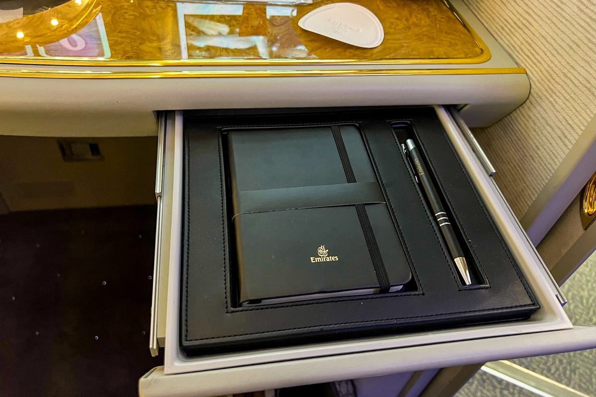 A tale of two cabins: A review of Emirates first class and economy from ...