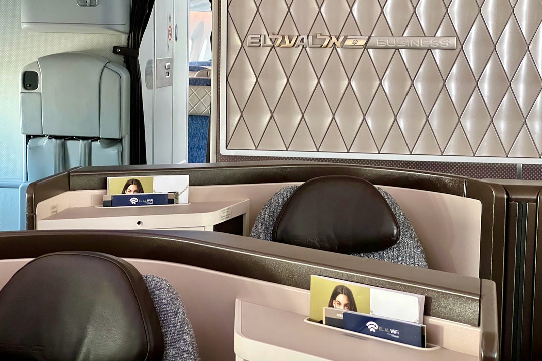 Inside El Al’s spiffy 787 Dreamliner with overhauled cabins - The ...