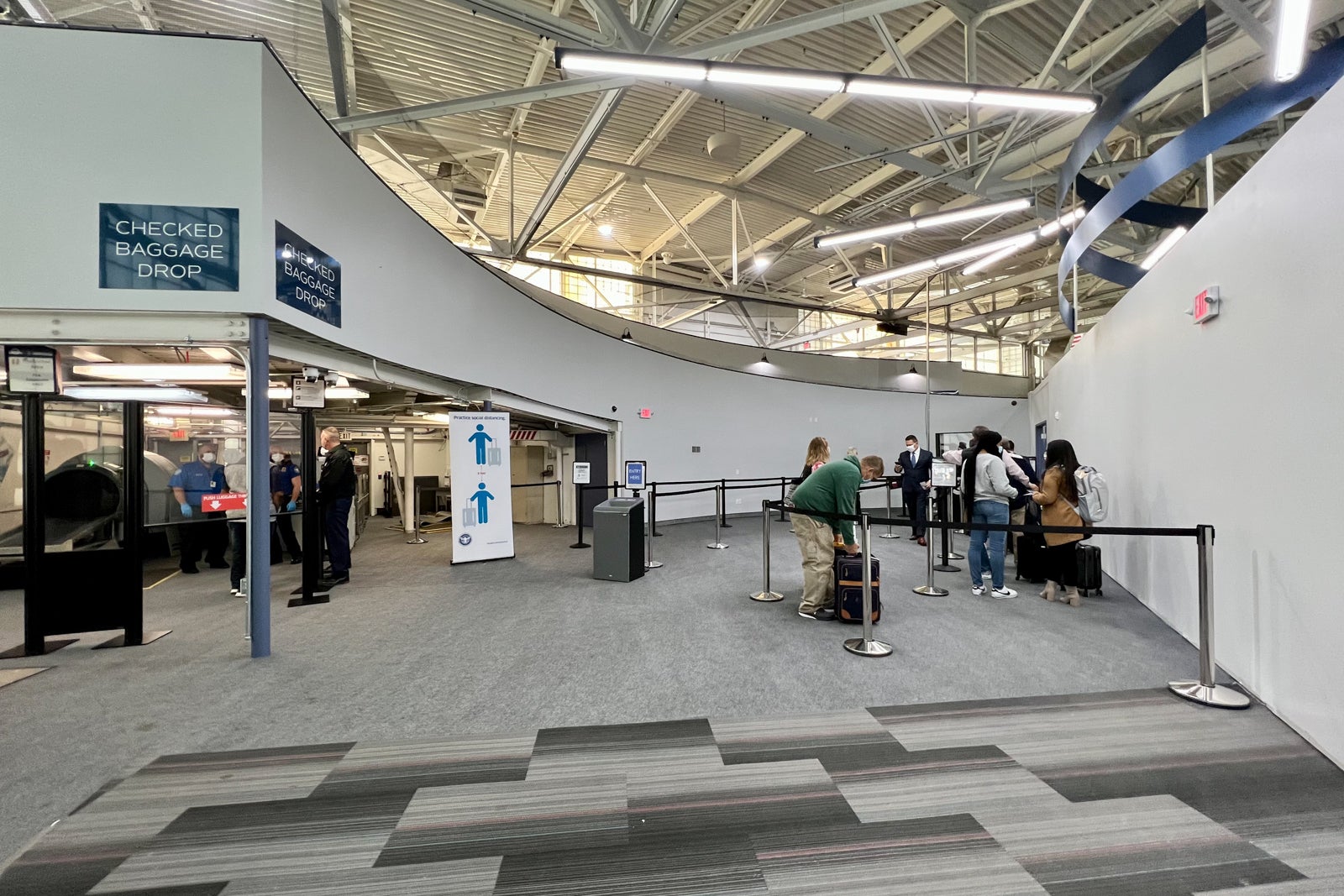 'It's surreal': What it was like on Avelo Airlines' inaugural East ...