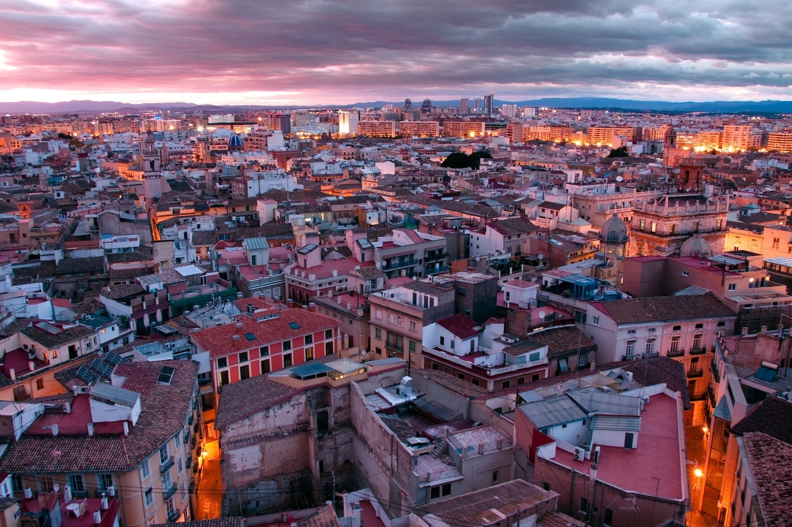 Deal alert: U.S. cities to Valencia under $400 round-trip - The Points Guy