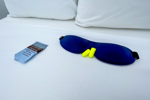 I just spent the night in an igloo in Antarctica -- here's how you can ...