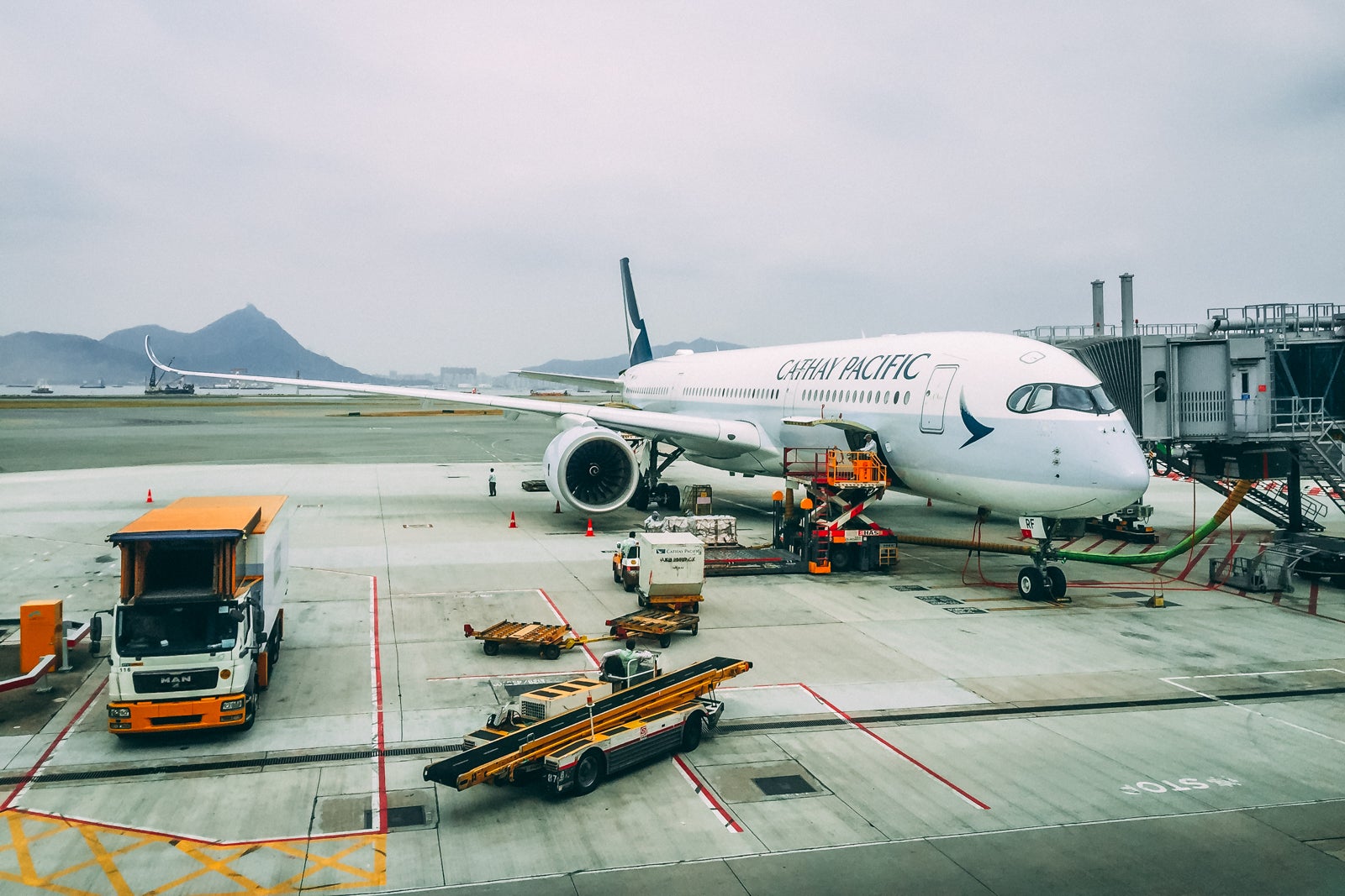 Cathay Pacific discontinues Marco Polo Club, introduces Cathay - The ...