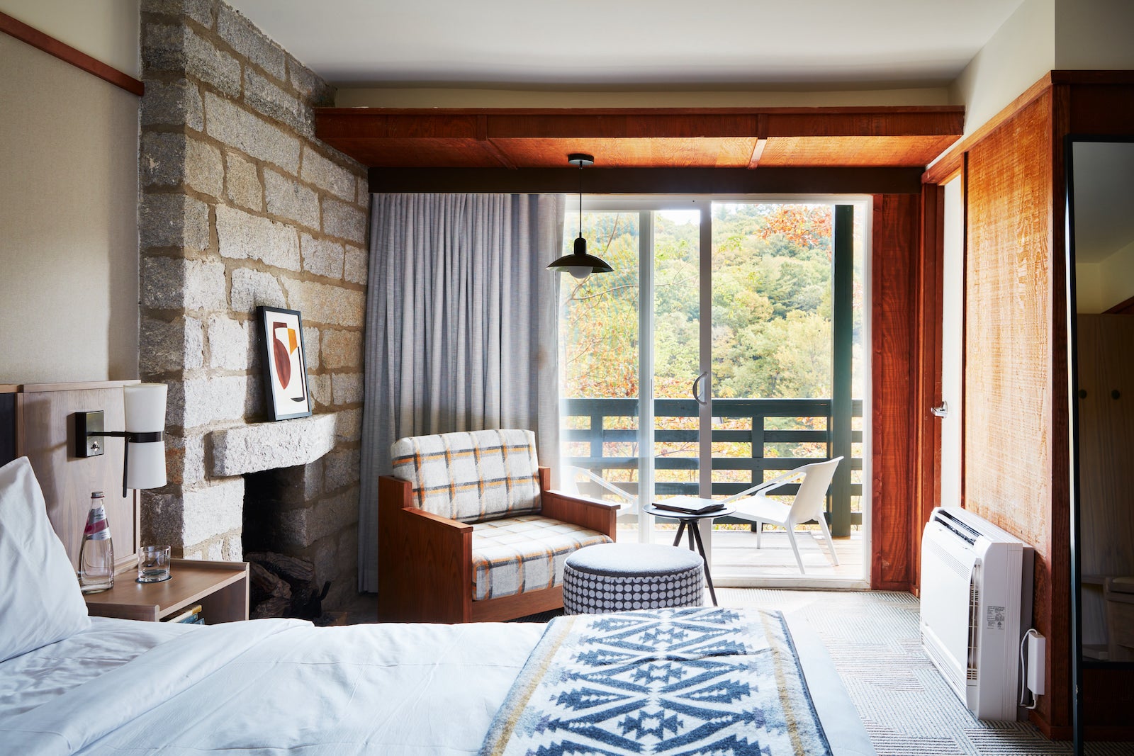 The motor lodge is cool again: How old motels are getting chic new ...