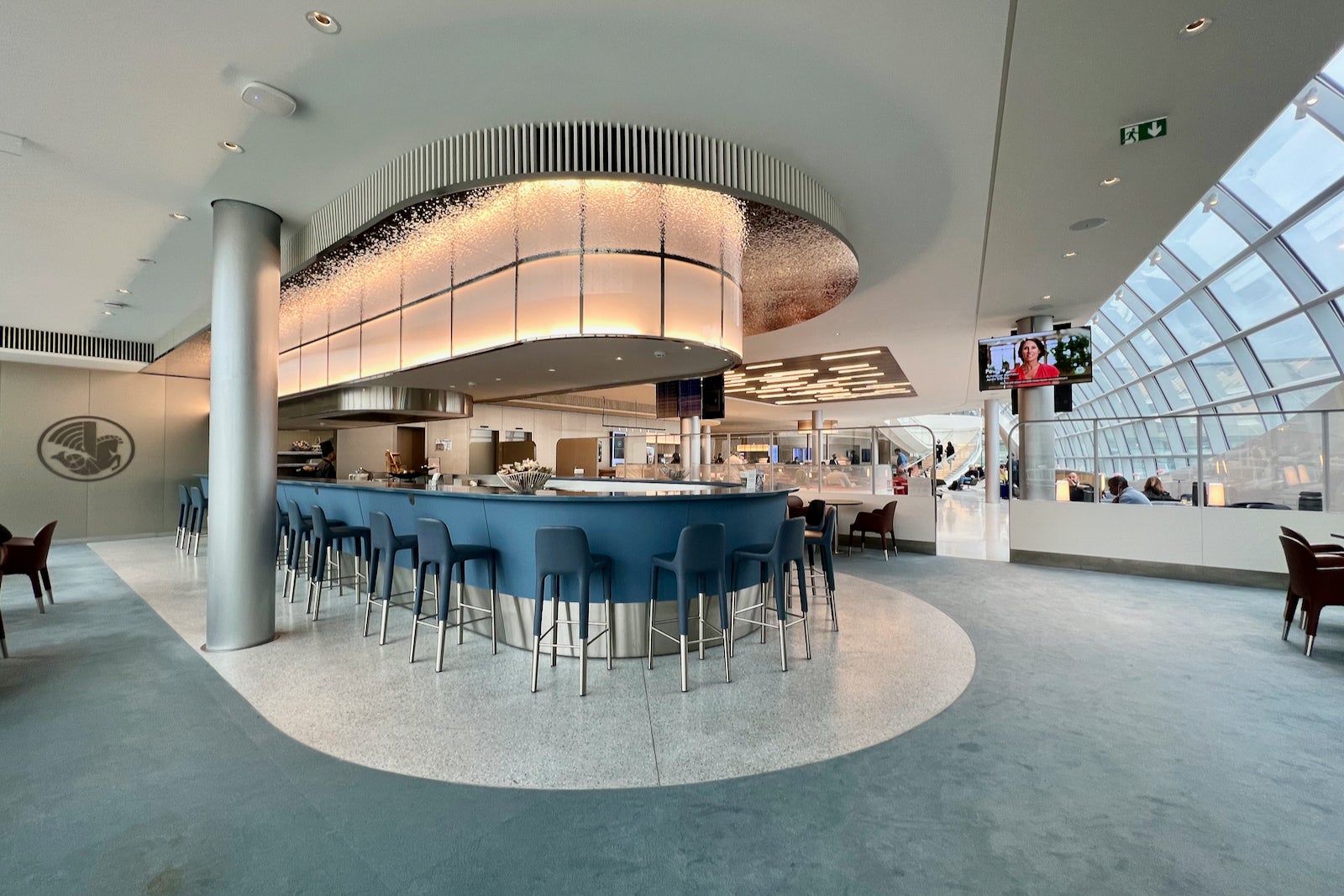 Inside Air France's new and much improved 2-story lounge in Paris - The ...