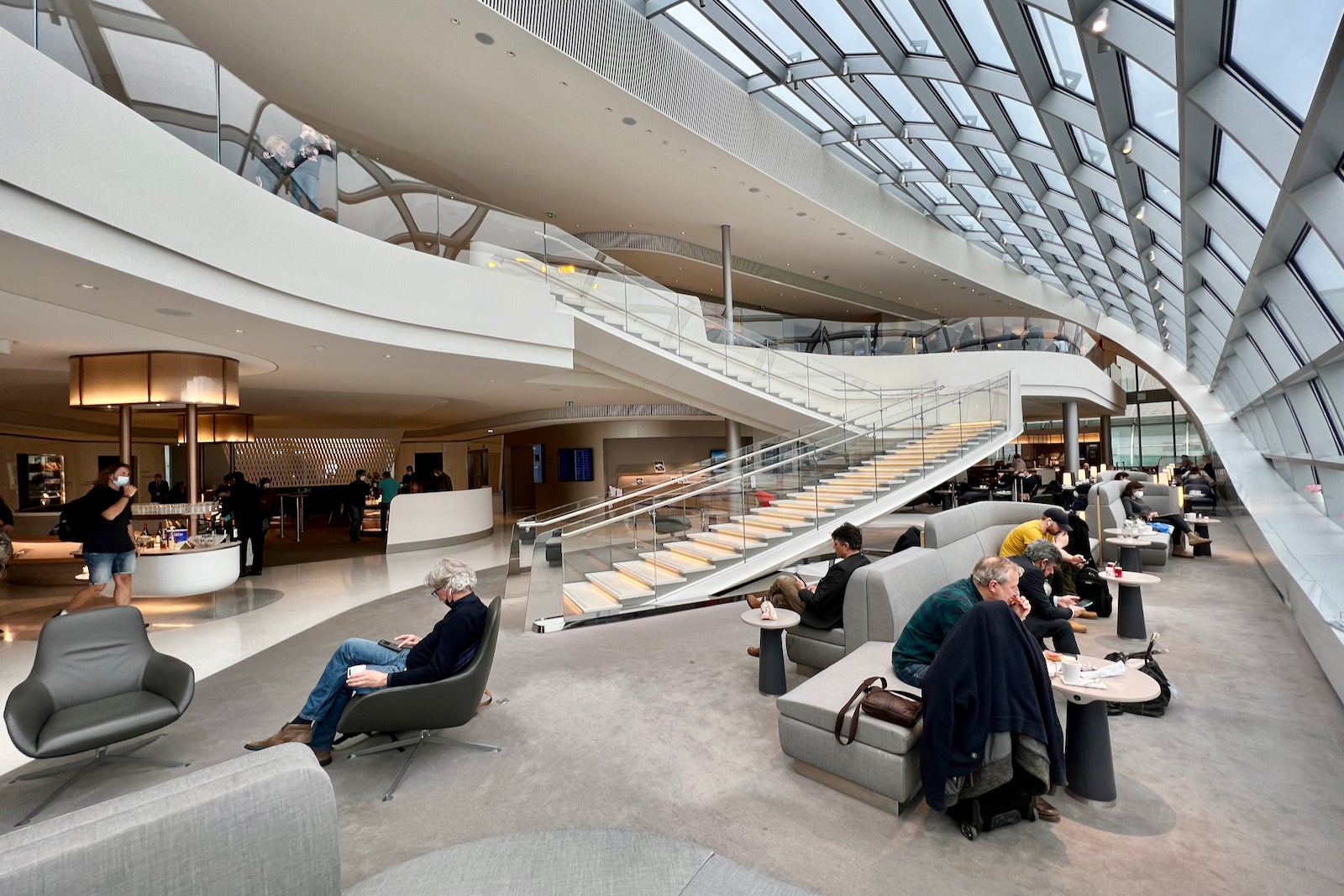 Inside Air France's new and much improved 2-story lounge in Paris - The ...