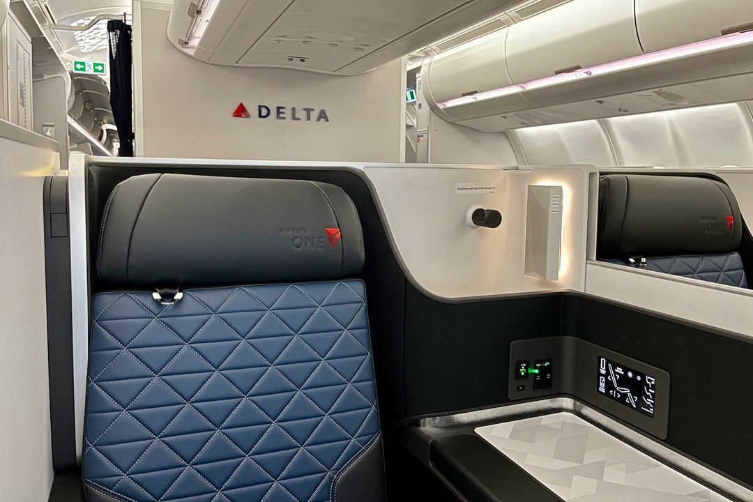 Delta brings its best business-class suites to 3 more transatlantic ...