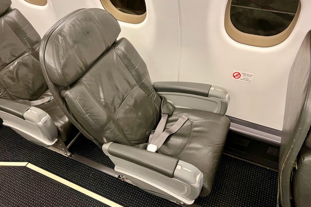 Why my favorite first-class seat is surprisingly on a regional jet ...