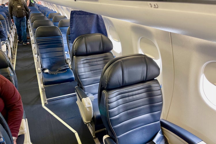Why my favorite first-class seat is surprisingly on a regional jet ...