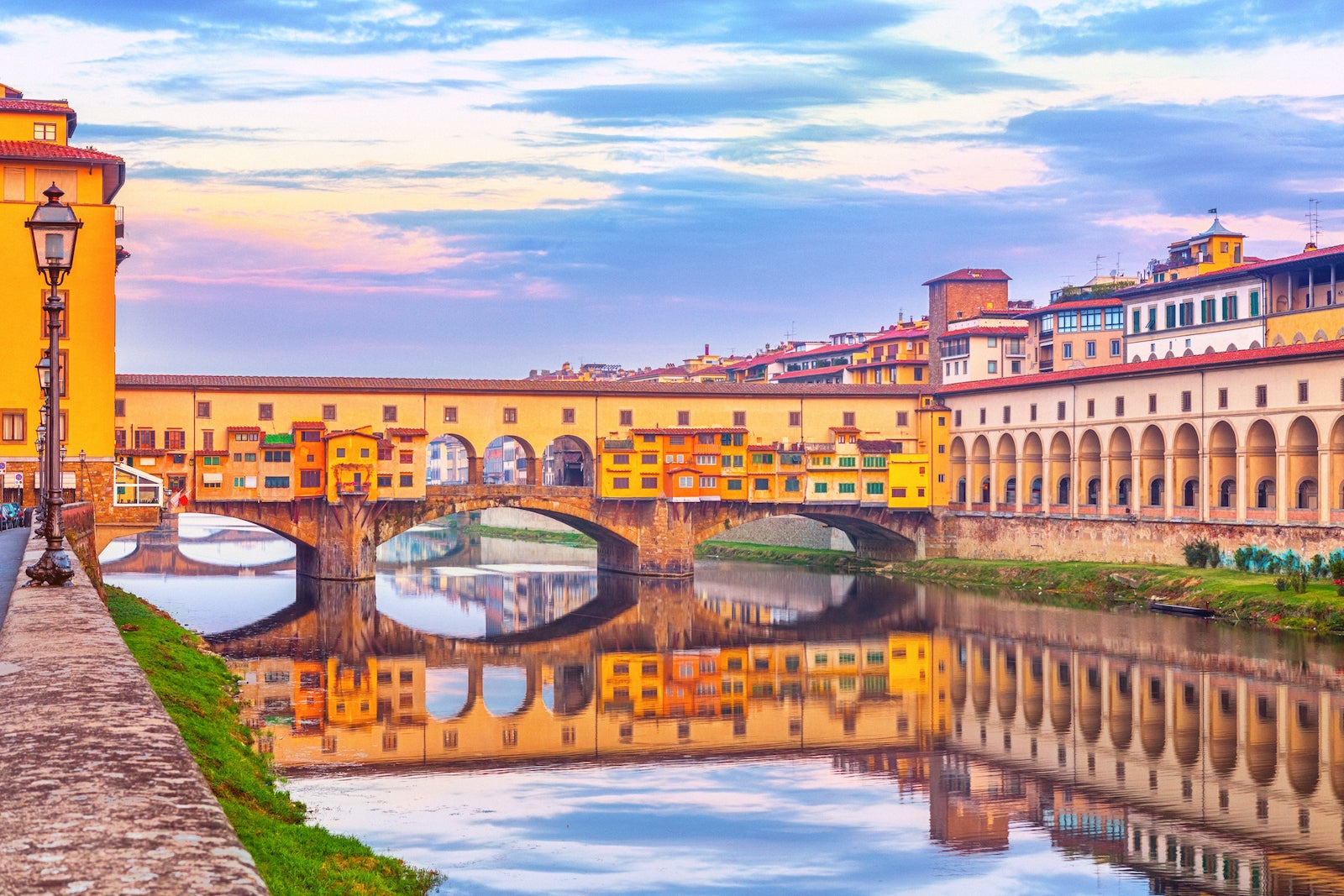 Deal alert: Fly to Florence for less than $500 roundtrip, with ...