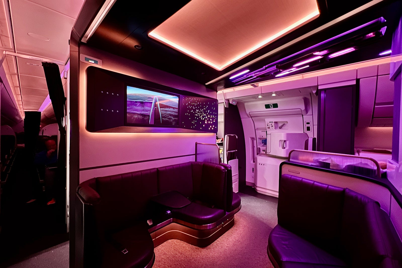 Virgin Atlantic Saver fares: How I booked lie-flat business-class seats ...