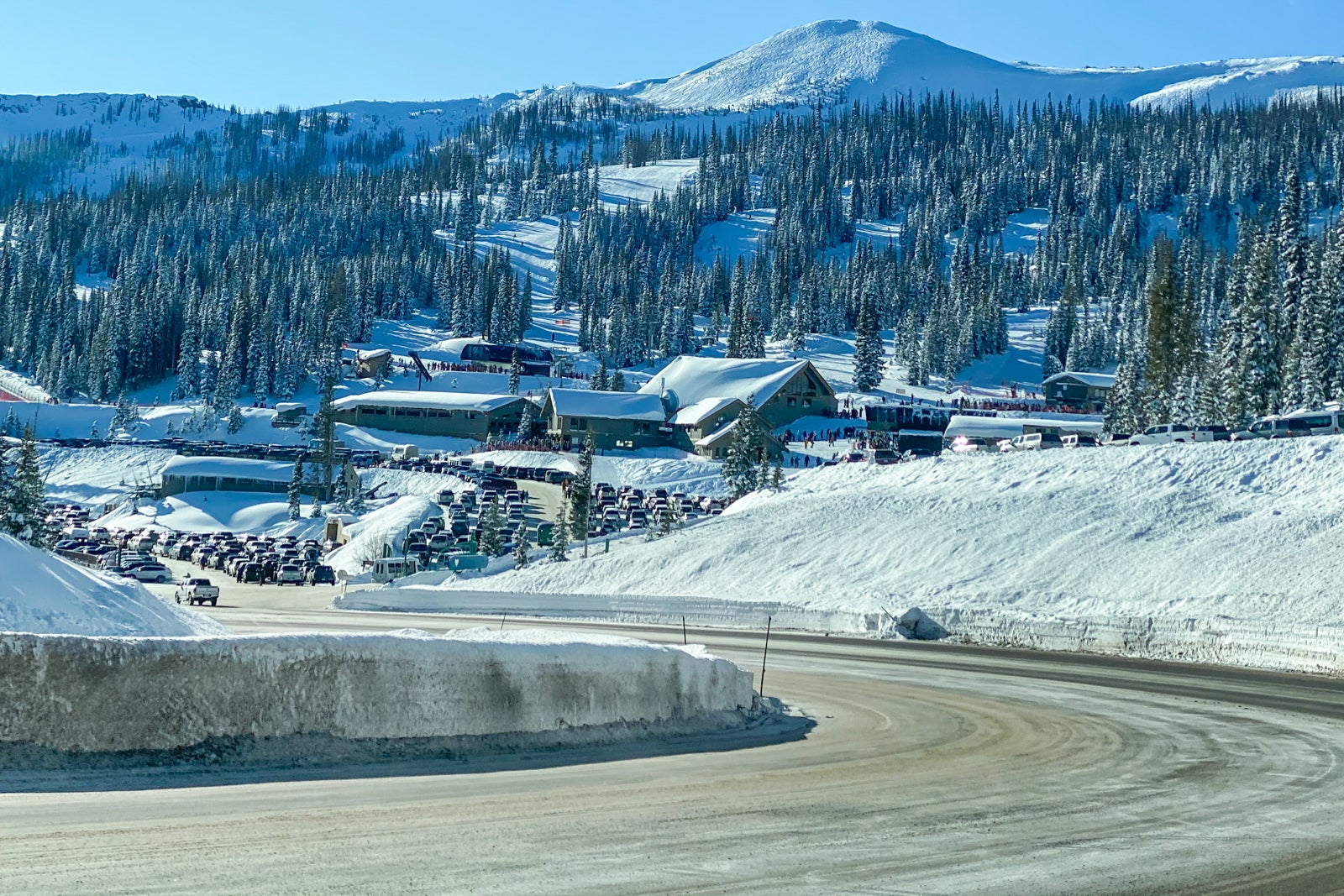 Best Colorado ski resorts for the ultimate Rocky Mountain spring break ...