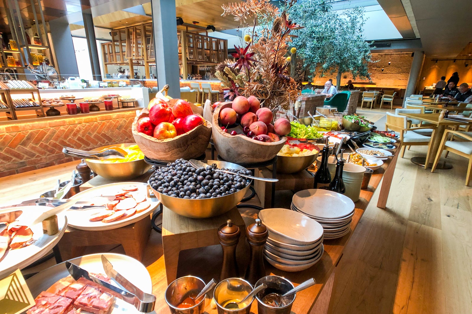 How to get free hotel breakfast - The Points Guy