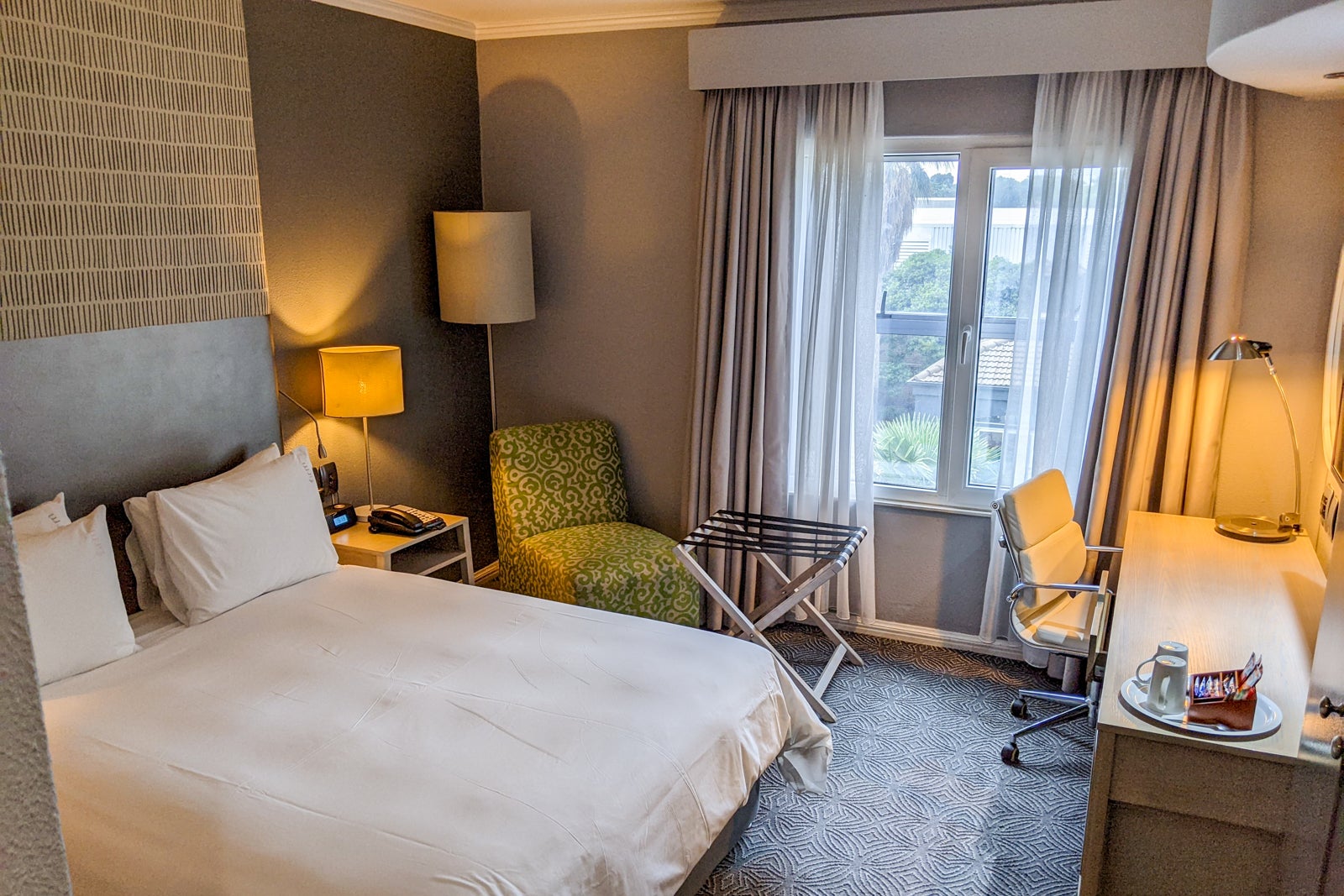 Best hotel elite status tiers and how to earn them in 2025 - The Points Guy