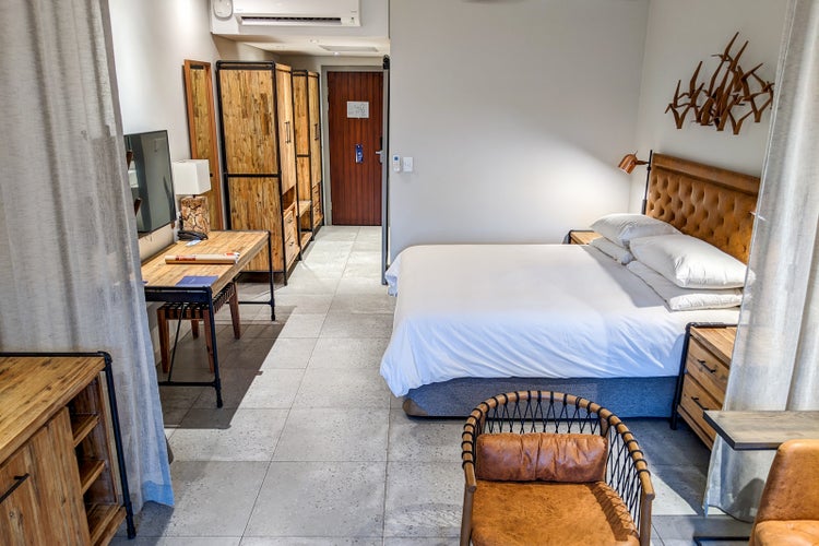 Your 300-square-foot hotel room is worth more than a house - The Points Guy