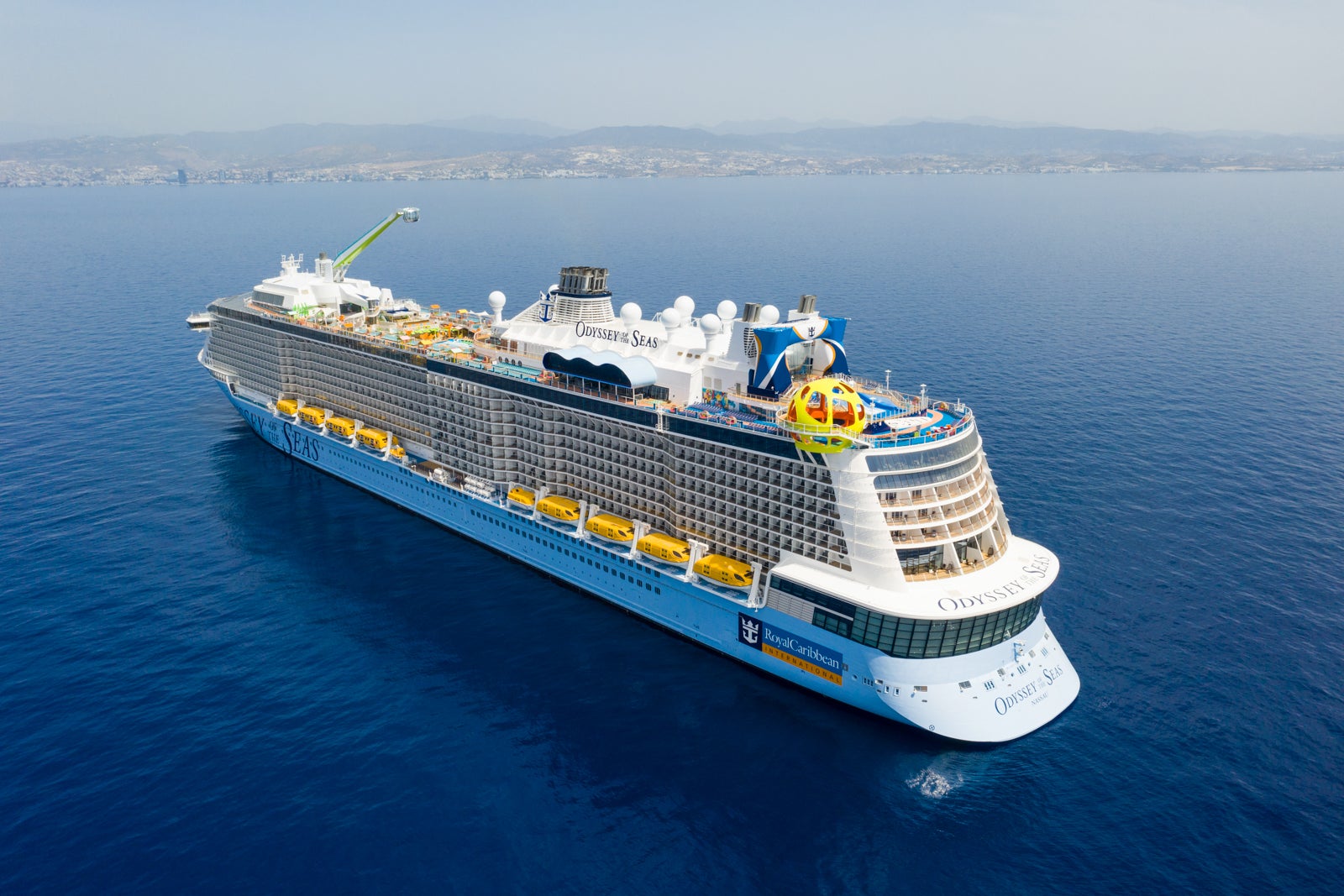 Royal Caribbean cruise ships ranked by size from biggest to smallest ...