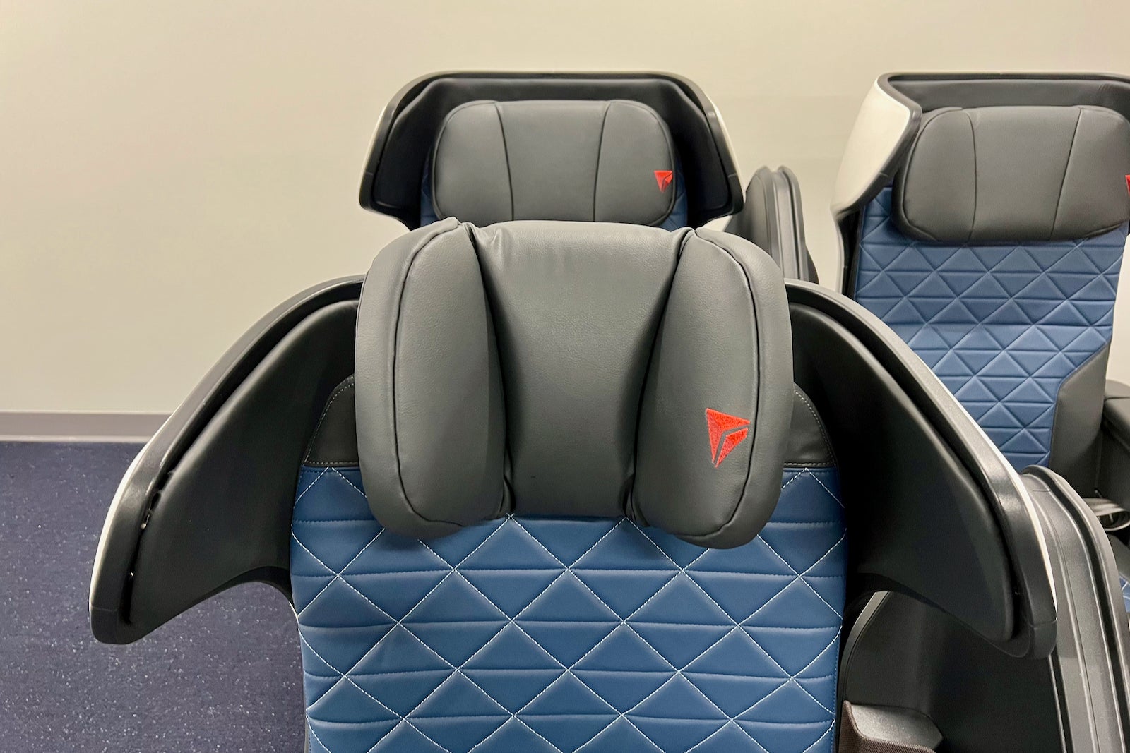 First look: Delta’s snazzy new first-class recliners - The Points Guy