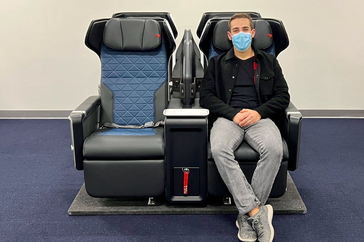 First look: Delta’s snazzy new first-class recliners