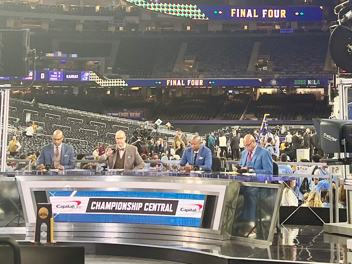 Your complete guide to Capital One Entertainment: How to redeem rewards ...