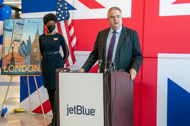 JetBlue will begin flying to 2 London airports from Boston this summer ...