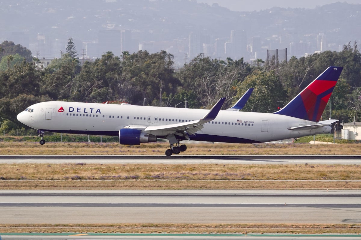 Delta unveils 2 new flights, 11 expanded routes in largest-ever ...