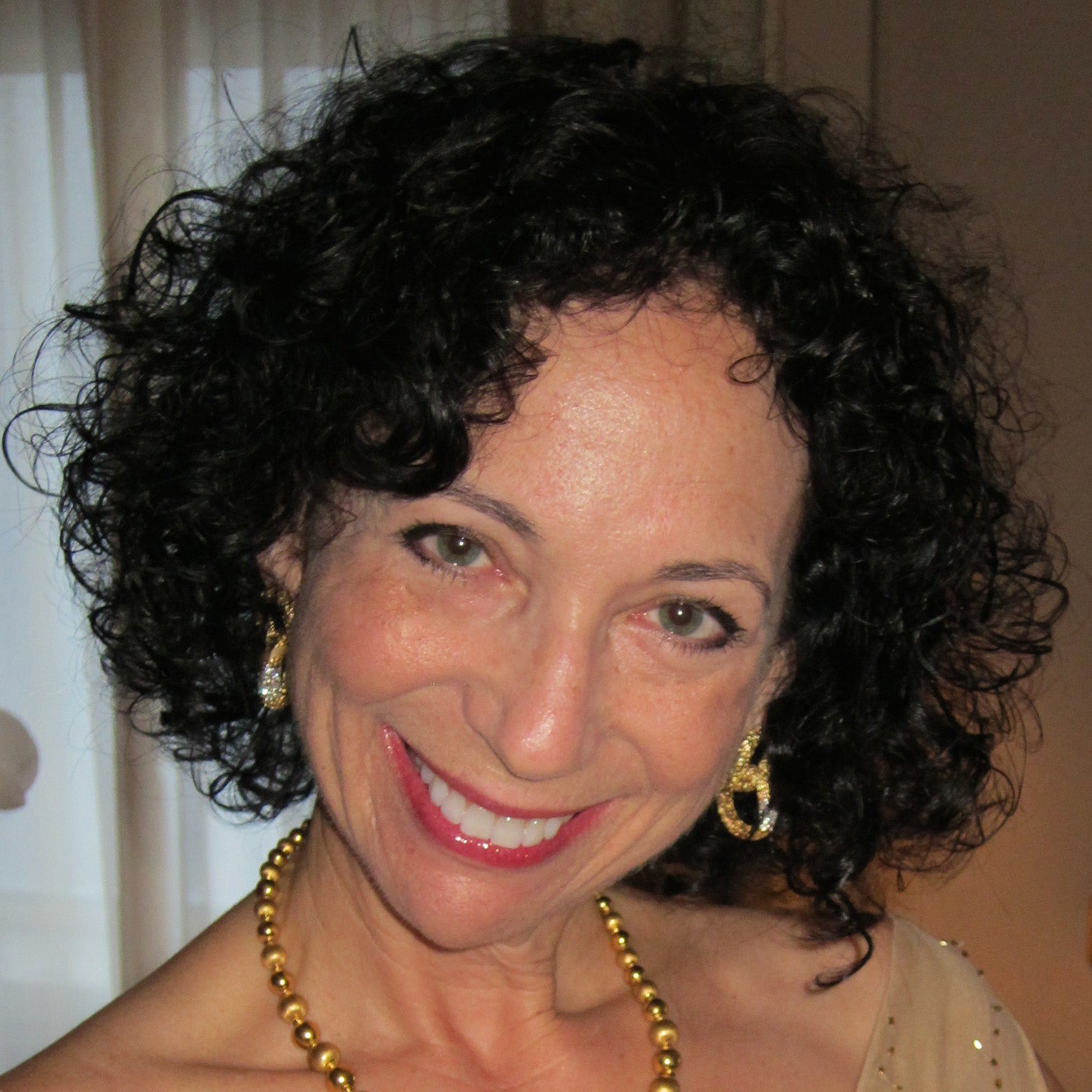 Erica Silverstein's Instagram, Twitter & Facebook on IDCrawl