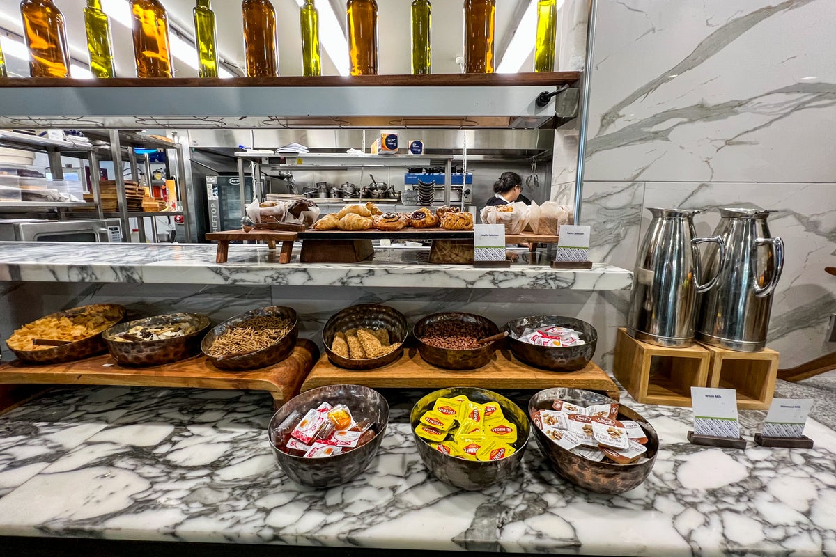 Hilton’s international free breakfast is here to stay — at least for ...
