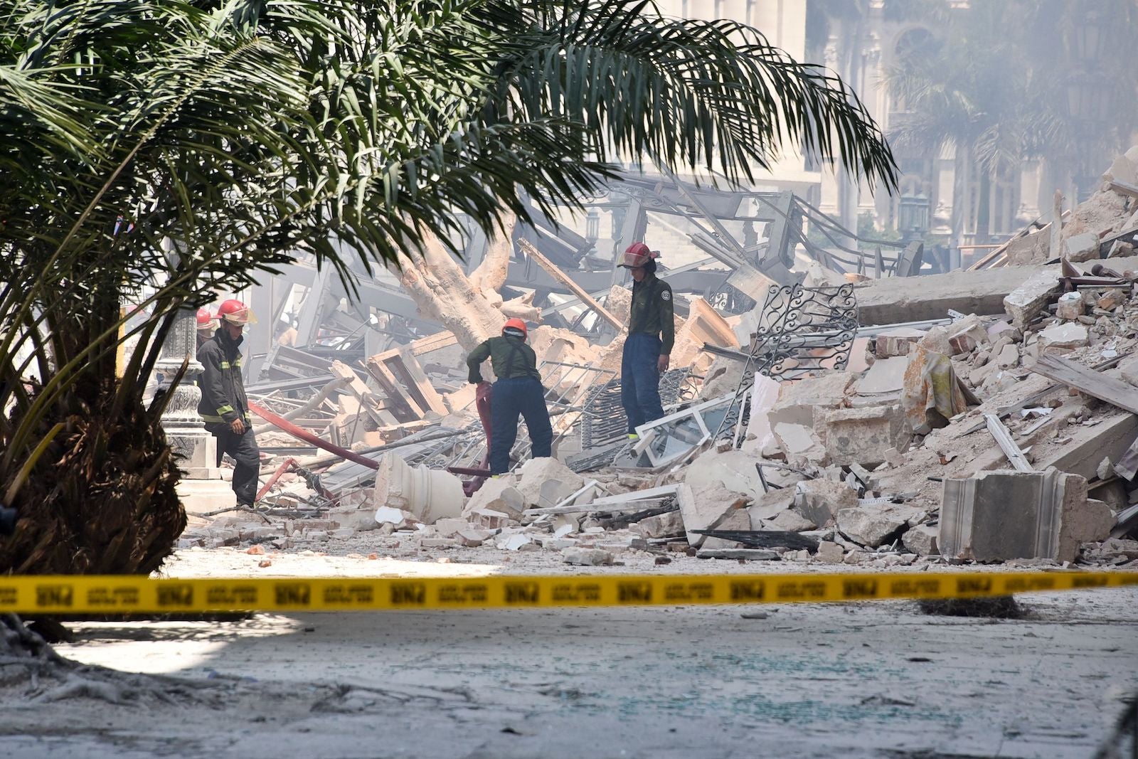 BREAKING: Multiple deaths after explosion rocks historic Havana hotel ...