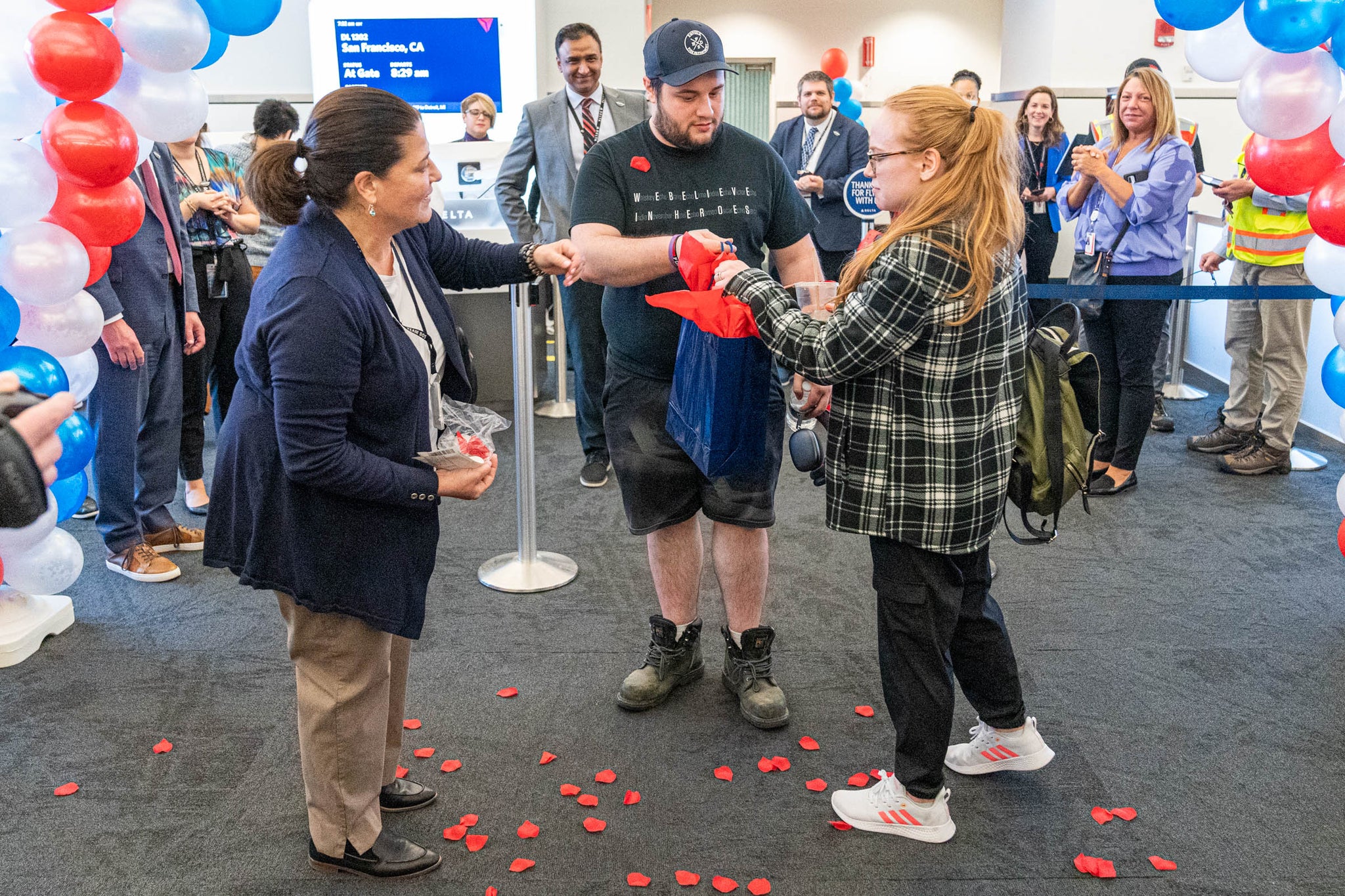 Delta's A321neo inaugural — how the new first-class seat actually holds ...